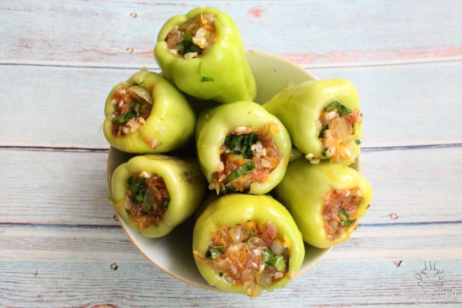 Фаршированные перцы с мясным фаршем и зеленью рецепт пошагово фото